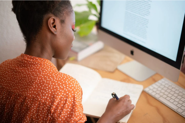 PEP 8 Guidelines: Essential Tips for Clean Python Code – Be on the ...